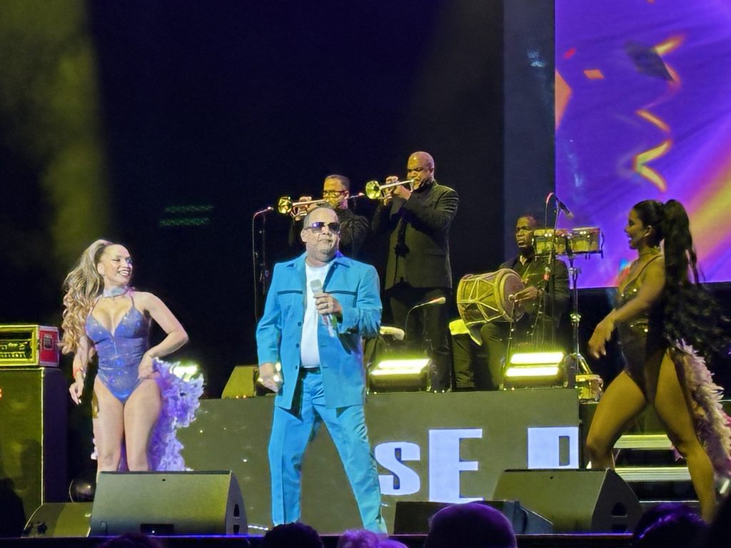 El Torito celebra la vida y la música en el Hard Rock Live Miami ...